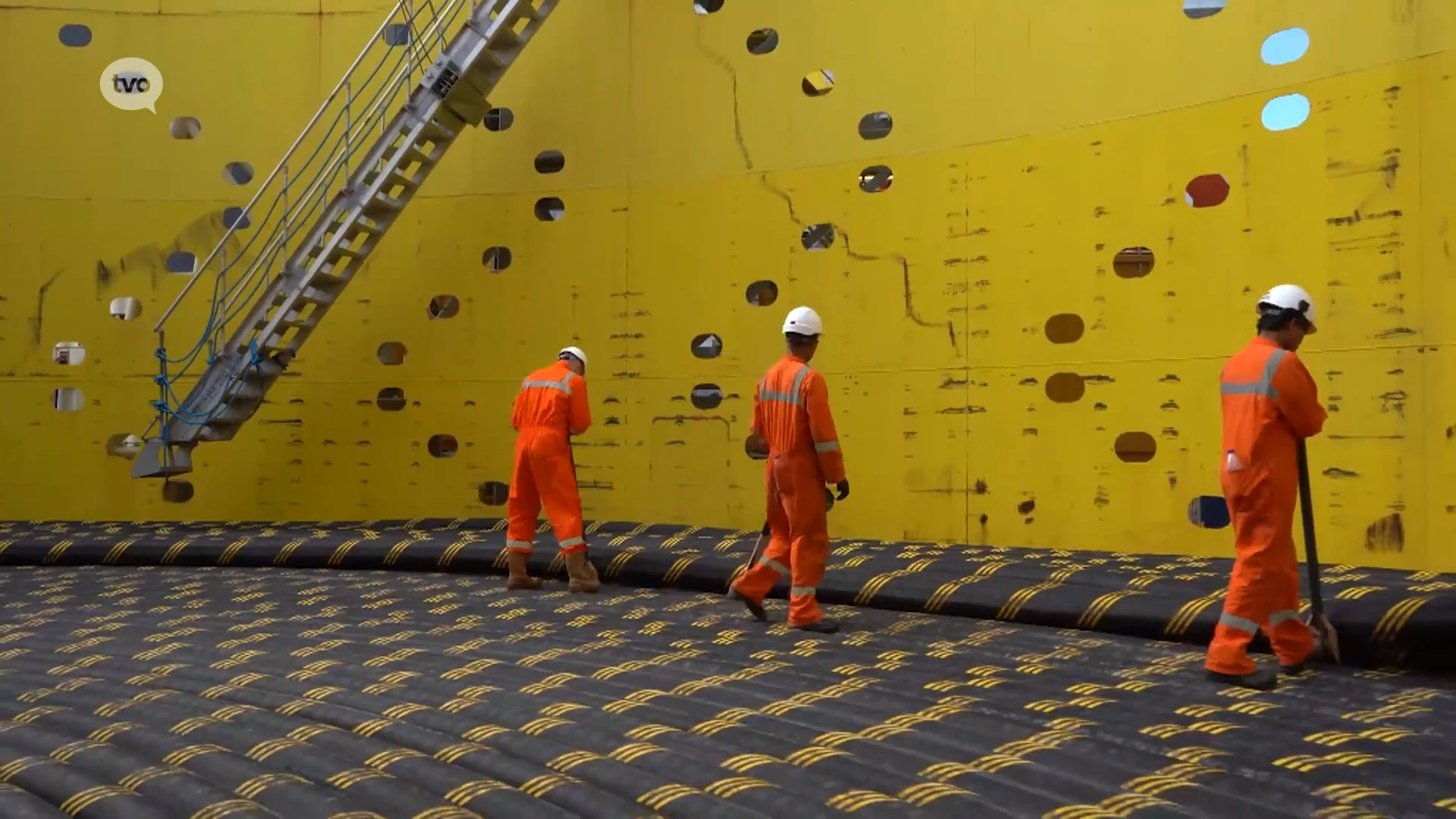 Jan De Nul legt onderzeese stroomkabels voor duurzamere oliewinning in ... Jan De Nul legt onderzeese stroomkabels voor duurzamere oliewinning in ...